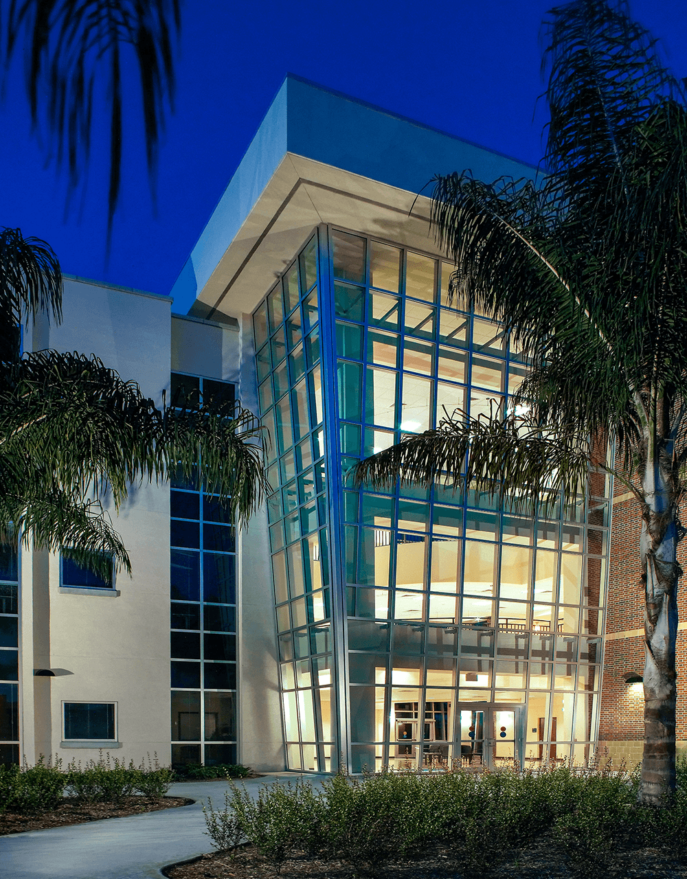 INDIAN RIVER STATE COLLEGE TOMEU CENTER - Florida Architects